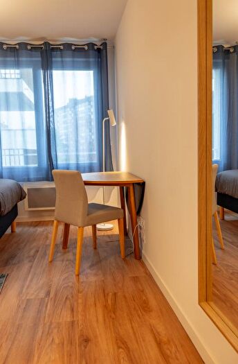 Appartement à louer - La Roche-sur-Yon, Pentagone, Pont-Morineau - 1 pièce