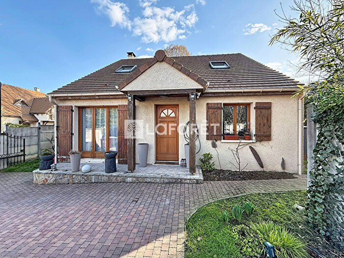 Maison à vendre - Montfermeil, Centre-ville - 7 pièces - 5 chambres