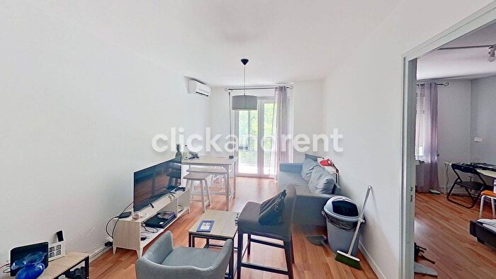 Avenue Nationale, Massy : Appartement 5 pièces à louer