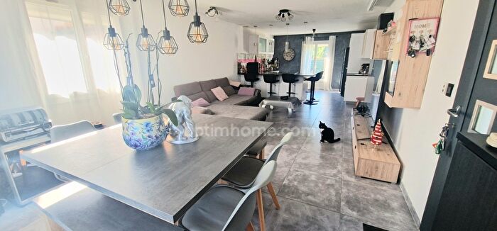 Maison 4 pièces à Istres, Etang, à vendre