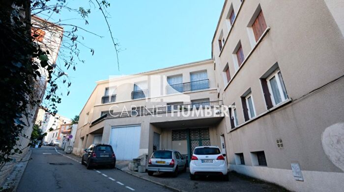 Maison à vendre - Saint-Étienne, Crêt de Roc - 6 pièces - 4 chambres