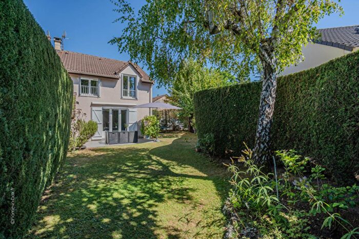 Maison 4 pièces à vendre - Émerainville