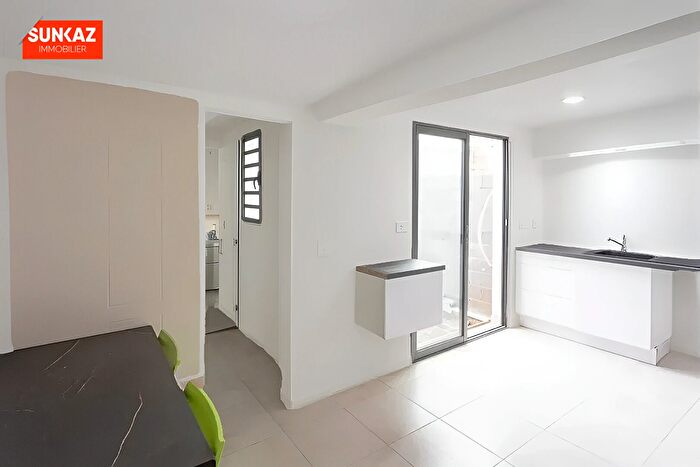 Appartement 1 pièce à louer à Saint-Pierre