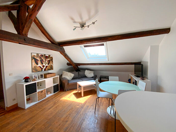 Appartement 2 pièces à Clamart, Centre-ville, à louer