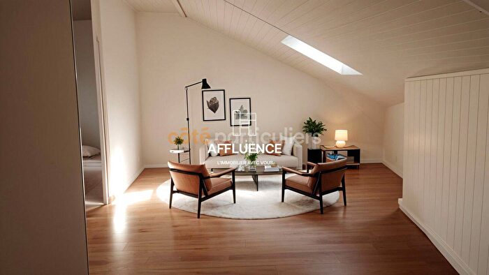 Appartement à louer - Haut et Dessus, Hauts de Bienne - 2 pièces - 1 chambre