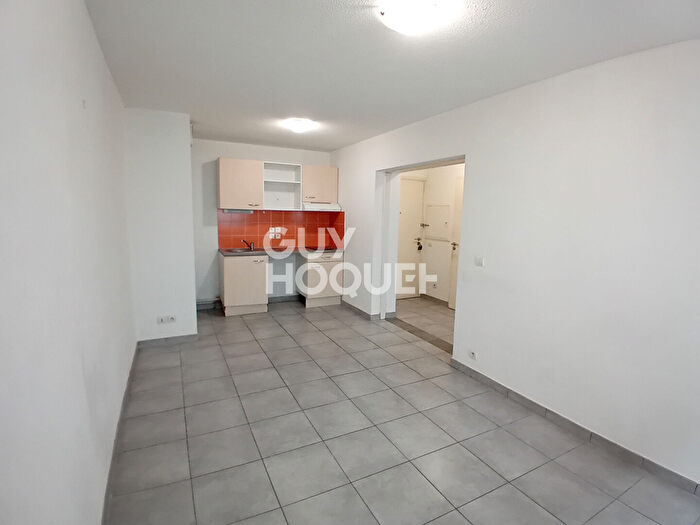Appartement à louer - Perpignan, Saint-Assiscle - 1 pièce