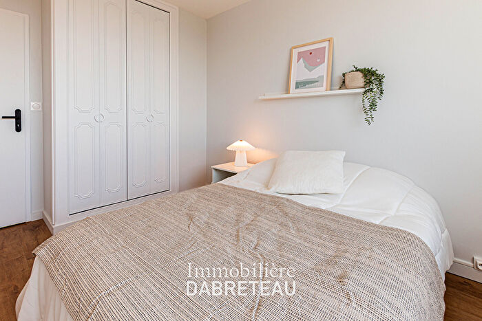 Bron, Les Essarts : Appartement 6 pièces à louer