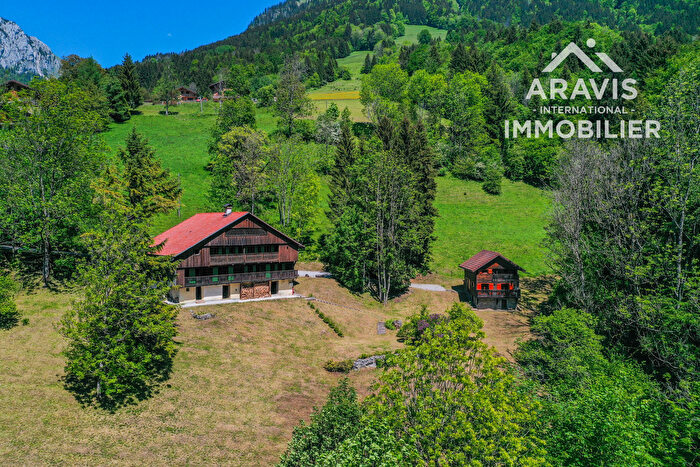 Entremont : Maison 17 pièces à vendre
