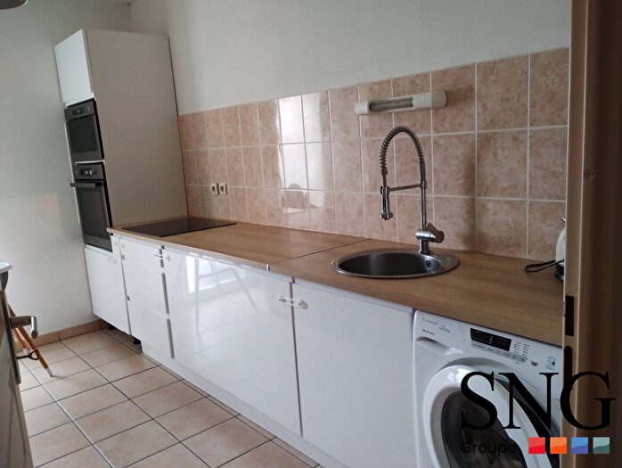 Appartement à louer - La Reille-Grazailles-Hauts de Grazailles-Pierre Blanche-Berthelot, Carcassonne - 3 pièces - 2 chambres