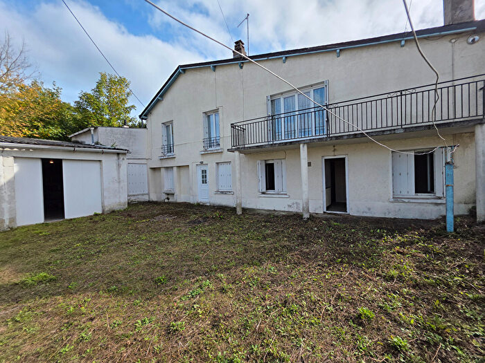 Maison à vendre - Montlouis-sur-Loire - 9 pièces - 6 chambres