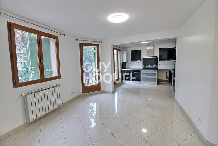 Appartement à louer - Villejuif, Centre-ville - 3 pièces - 2 chambres