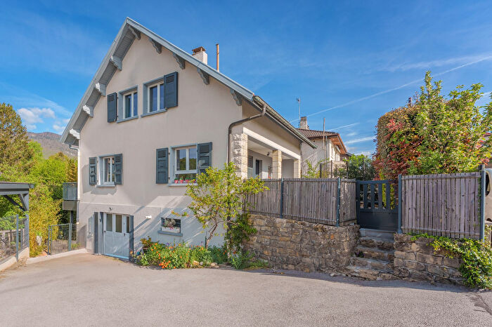 Maison à vendre - Divonne-les-Bains - 5 pièces - 3 chambres