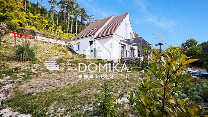 Maison à vendre - Ivry-la-Bataille - 6 pièces - 4 chambres