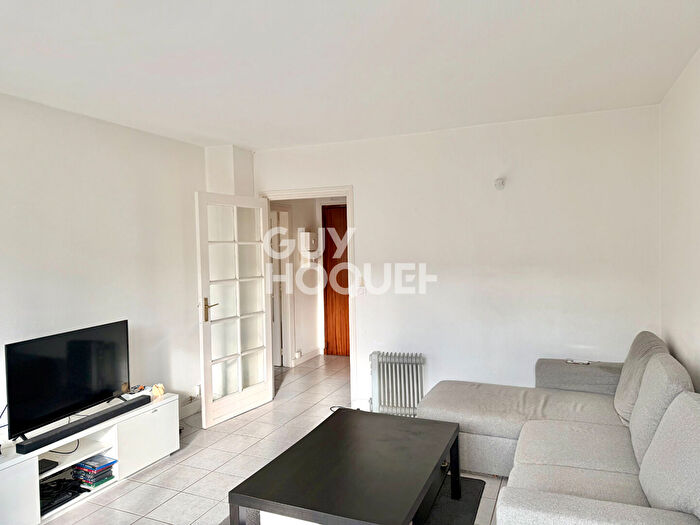 Appartement à vendre - Mennecy, Centre-ville, Gare, Châtries, Château, Bel-Air - 2 pièces - 1 chambre