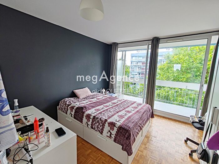 Appartement à vendre - Quartiers Nord-Ouest, Villejean - 4 pièces - 3 chambres