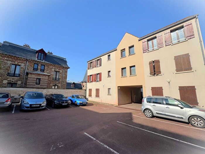 Appartement à louer - Centre Ville, Herblay-sur-Seine - 1 pièce