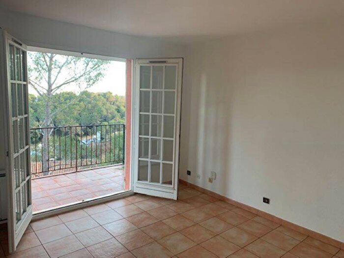 Appartement 2 pièces à Mougins le Haut, à louer