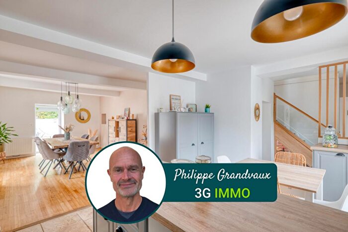 Maison à vendre - Saint-Laurent-de-Mure - 7 pièces - 4 chambres