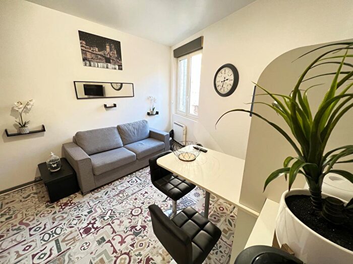 Appartement 2 pièces à vendre - Avignon, Palais des Papes, Zone Piétonne