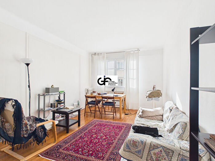 Paris 16ème : Appartement 2 pièces à louer
