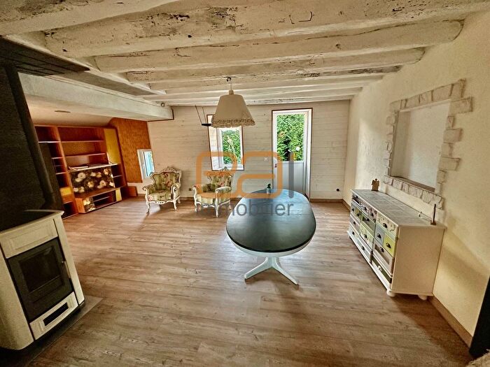 Yvré-le-Pôlin : Maison 5 pièces à vendre
