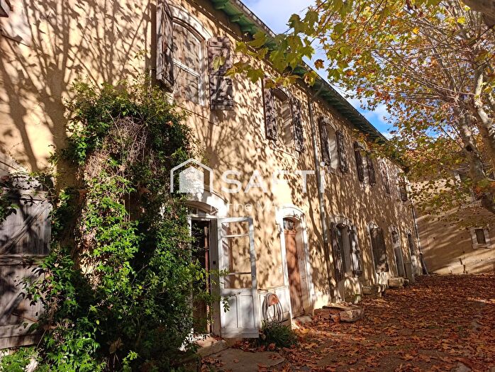 Maison à vendre - Coursan - 12 pièces - 3 chambres