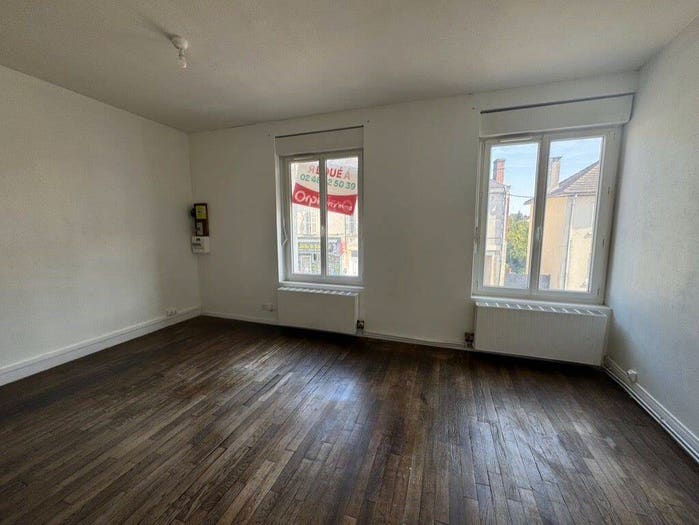 Bourgneuf, Vierzon - Appartement 3 pièces à louer