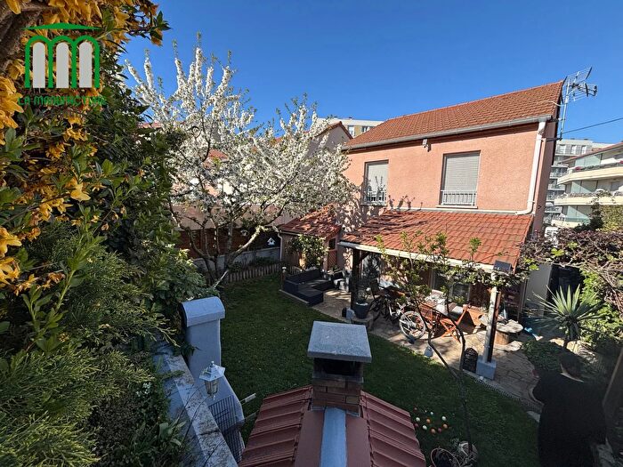 Saint-Étienne, Montaud - Maison 4 pièces à vendre