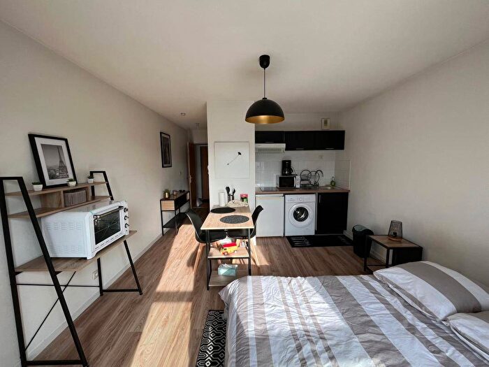 Appartement à louer - Le Mas bouyol, Limoges - 1 pièce