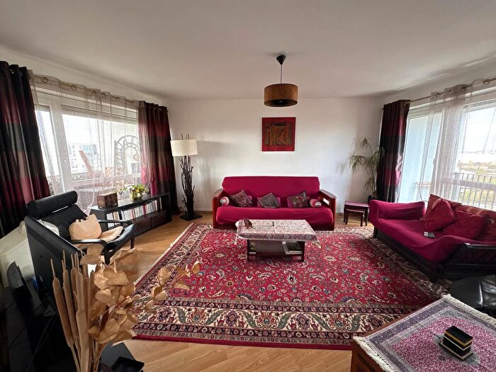 Appartement à louer - Créteil, Brèche, Préfecture - 4 pièces - 2 chambres