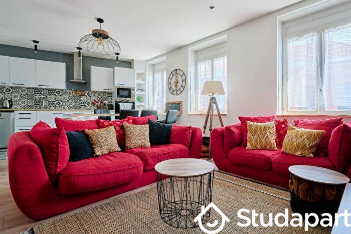 Appartement à louer - Petit Ronchin - 1 pièce - 1 chambre