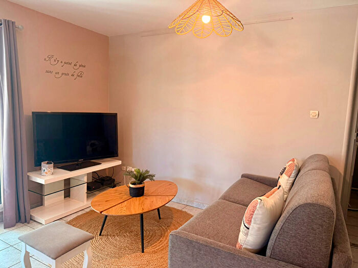 Saint-Paul, Saline les Bains : Appartement 2 pièces à vendre