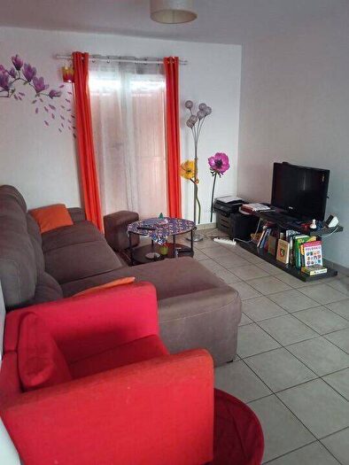 Appartement à louer - Ambroise-Croizat, Fontaine - 1 pièce