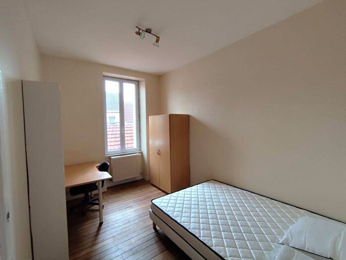Appartement à louer - Saint Laurent-Molette, Le Creusot - 2 pièces - 1 chambre