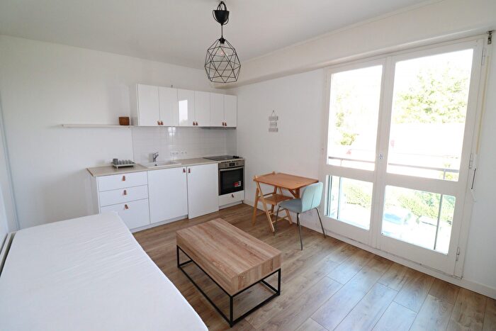 Appartement 1 pièce à Louveciennes, à louer