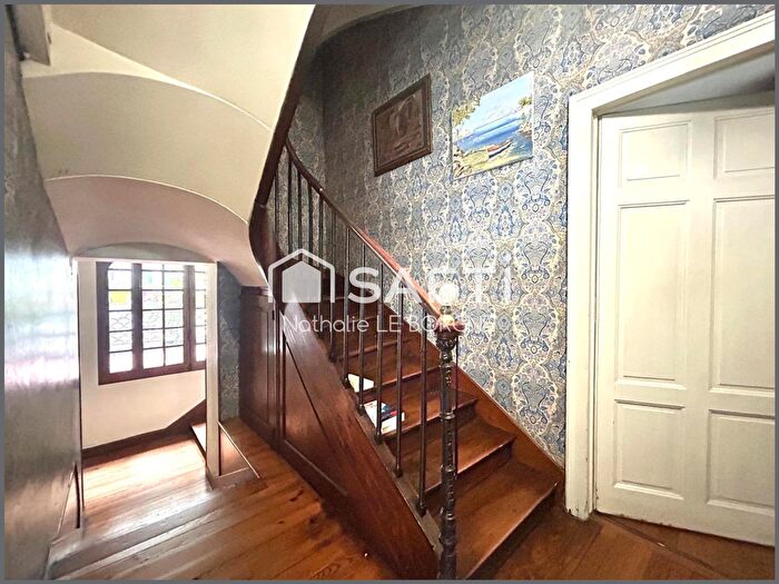 Castres, Centre-ville : Maison 10 pièces à vendre