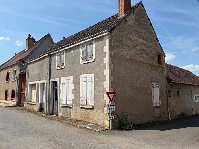 Maison 7 pièces à vendre à Saint-Chartier