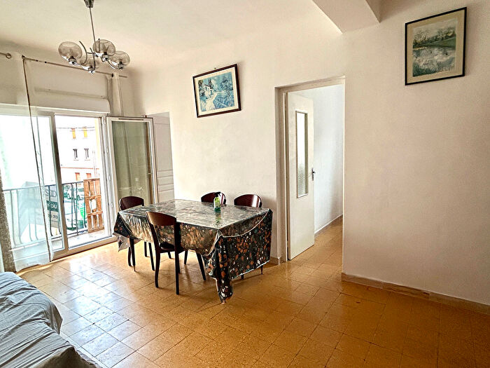 Appartement 5 pièces à vendre à Sète, La Gare