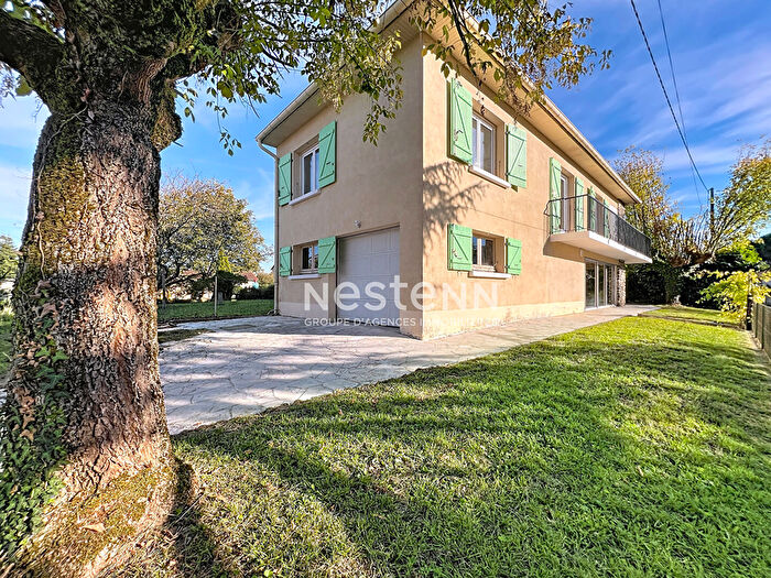 Maison à louer - Mirande - 4 pièces - 3 chambres