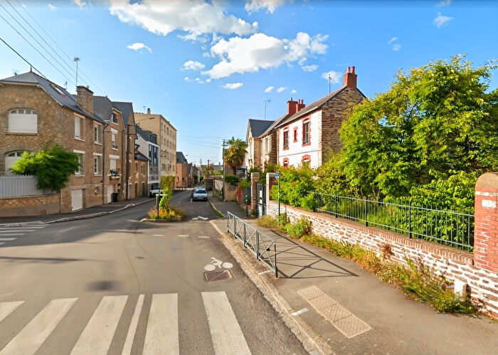 Maison à vendre - Quartiers Sud-Ouest, Sainte-Thérèse - 5 pièces - 3 chambres