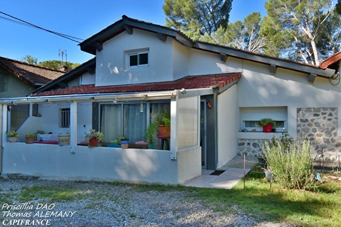 Maison 3 pièces à Volonne, à vendre