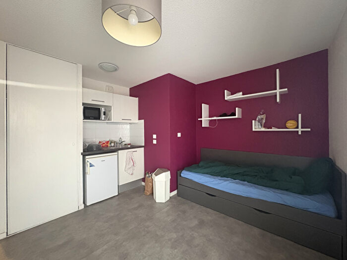 Appartement à vendre - Clermont-Ferrand, Jaude, Fontgiève Saint-Alyre - 1 pièce