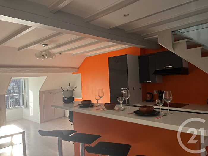 Appartement à louer - Dole, Vieille ville, Petite Venise - 2 pièces - 1 chambre