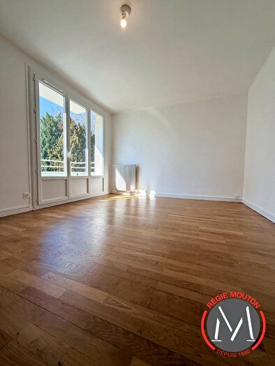 Appartement à louer - Centre, Caluire-et-Cuire - 4 pièces - 3 chambres