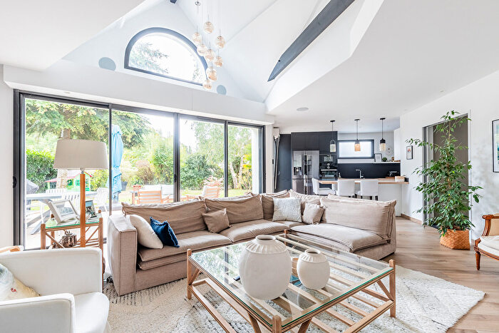 Maison à vendre - Brunoy, Nord - 6 pièces - 4 chambres