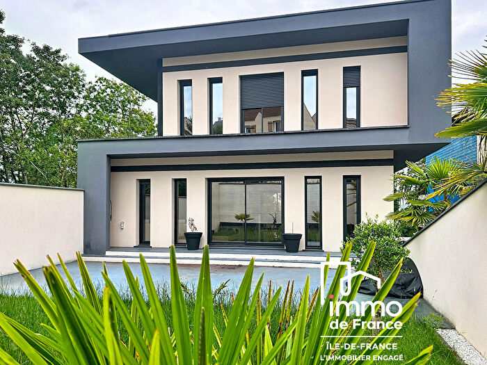 Maison 7 pièces à vendre à Montfermeil, Coudreaux