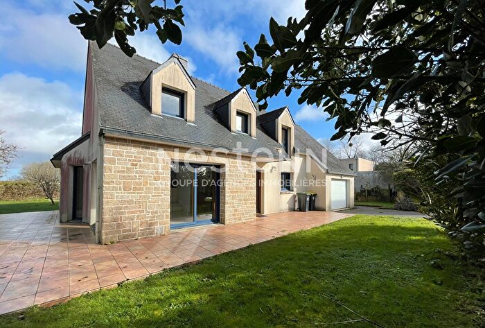 Maison à vendre - Grand-Champ - 6 pièces - 4 chambres