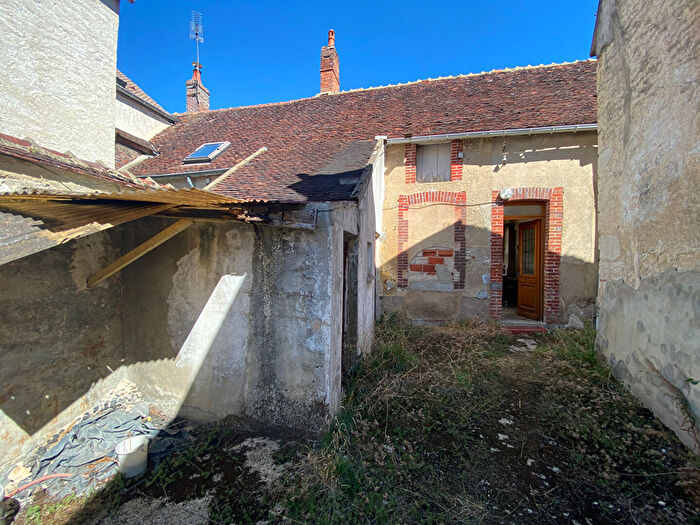 Brienon-sur-Armançon : Maison 2 pièces à vendre