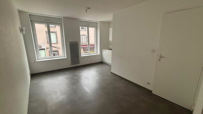 Appartement à louer - Pontgibaud - 1 pièce - 1 chambre