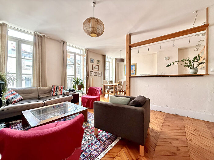 Appartement à vendre - Clermont-Ferrand, Delille, Cathédrale, La Gare - 5 pièces - 3 chambres